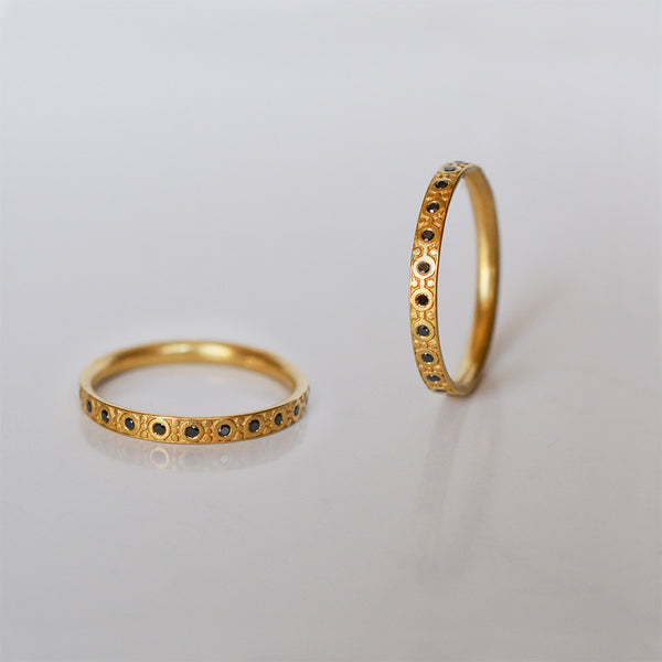 Band ring - 18k solid gold & black diamonds – YAEL LEVIN