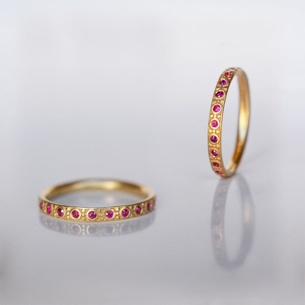 Band Ring - 18k solid gold & Rubies – YAEL LEVIN