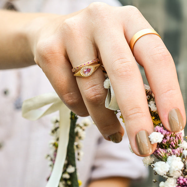 Diamond ring - 18k solid gold & Pink Sapphire – YAEL LEVIN