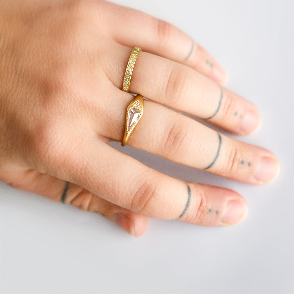 Long Drop ring - 18k gold & diamonds – YAEL LEVIN