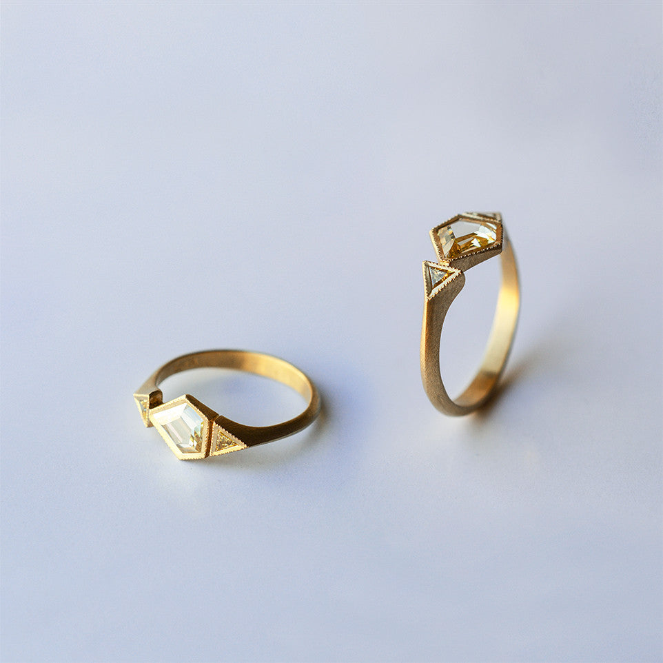 Pentagon Ring - 18k gold & Diamonds – YAEL LEVIN