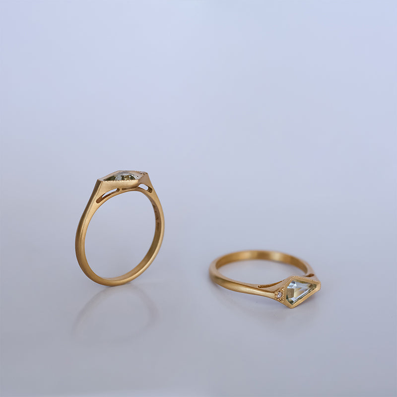 Pentagon Ring - 18k gold & Sky Topaz – YAEL LEVIN